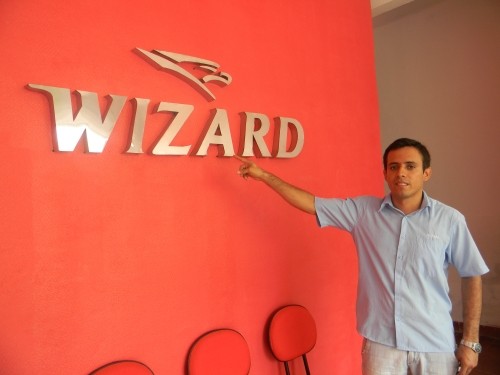 Wizard chega a SRN com a melhor forma de aprender Inglês. Conheça ...